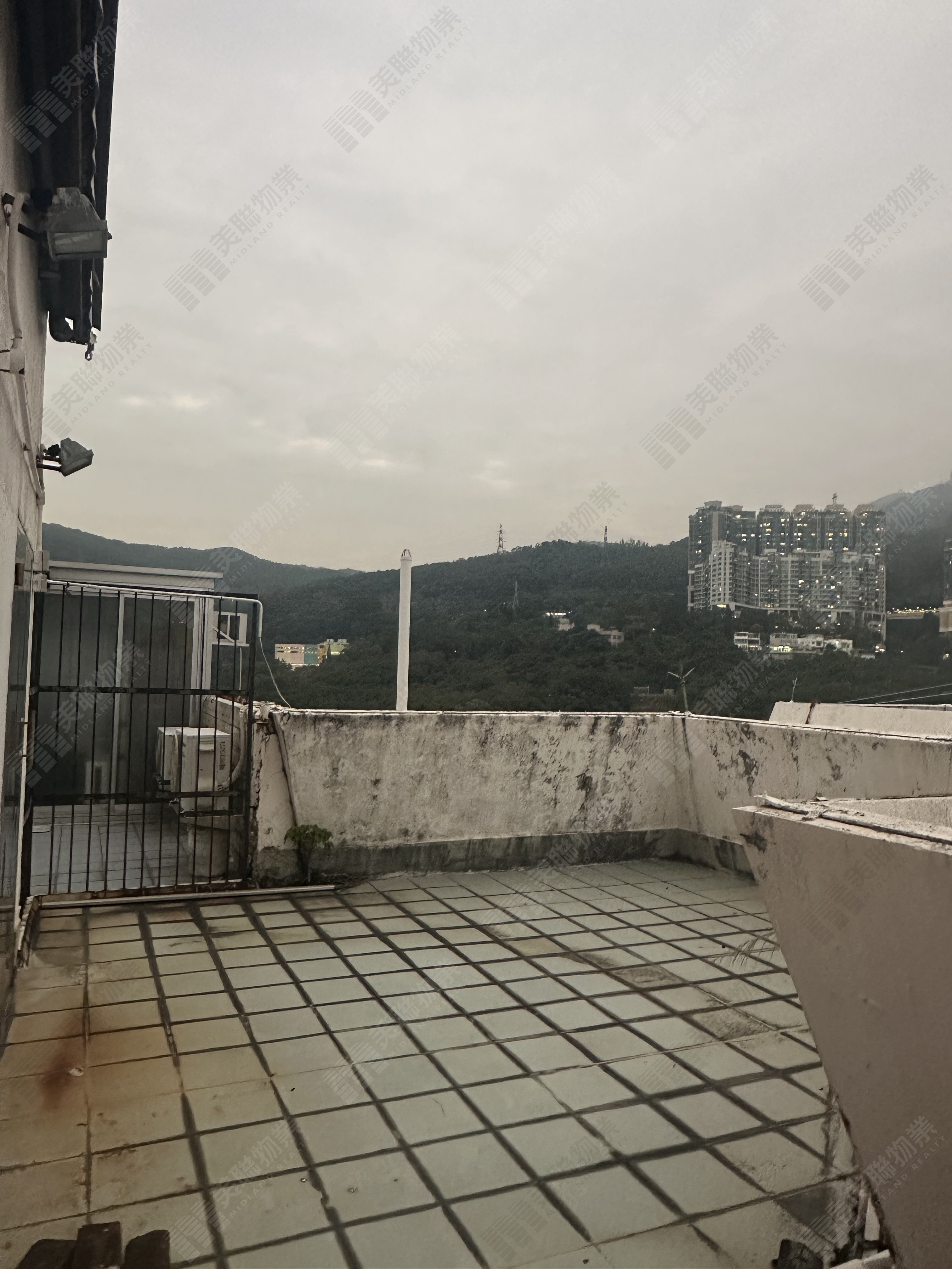 荃灣市中心 - 荃灣中心 南寧樓(16座) 高層 D室 | 網上搵樓 | 美聯物業