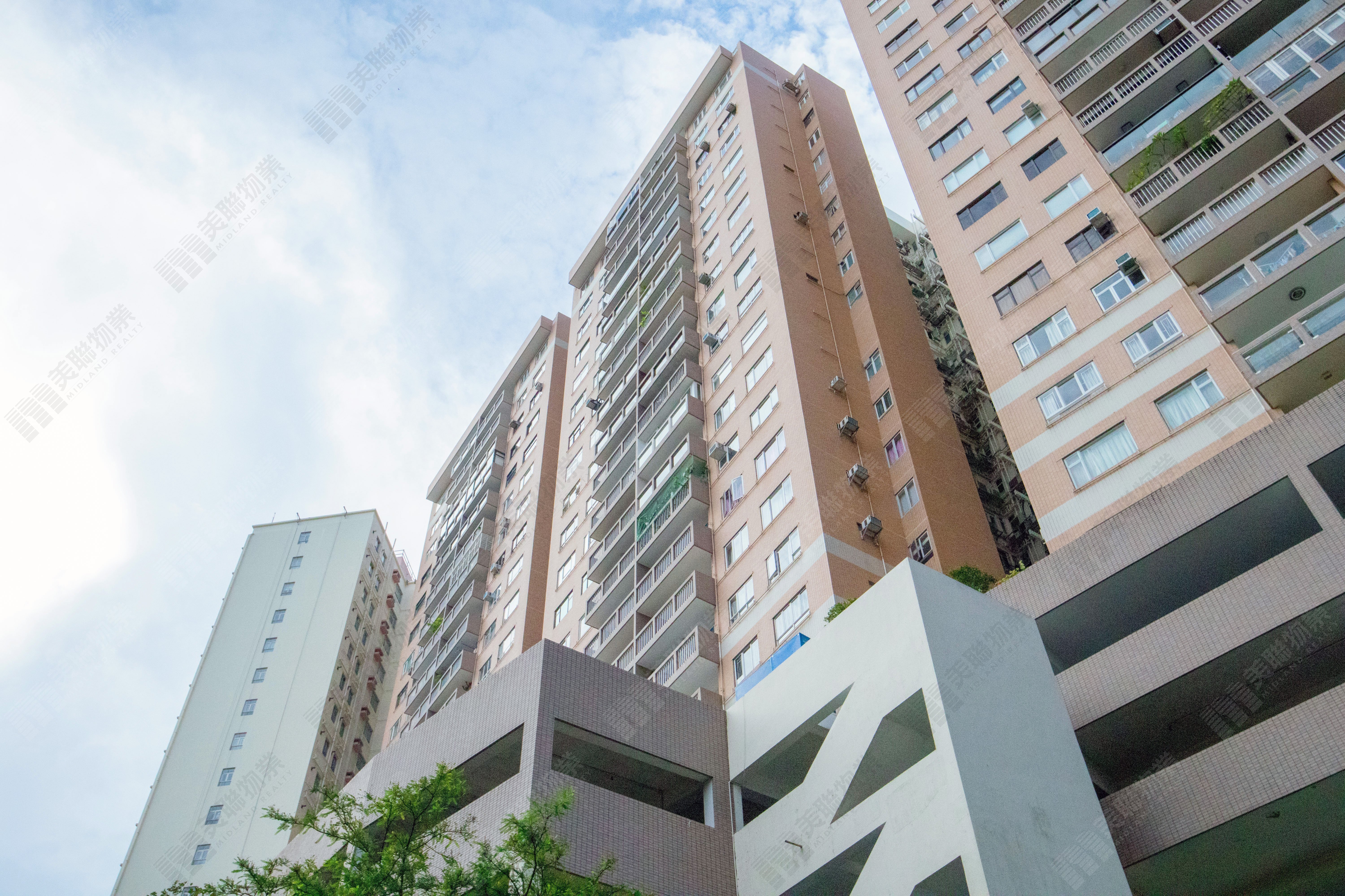Realty Gardens (Mid-Levels West) Properties for Sale & Rent | Estate ...