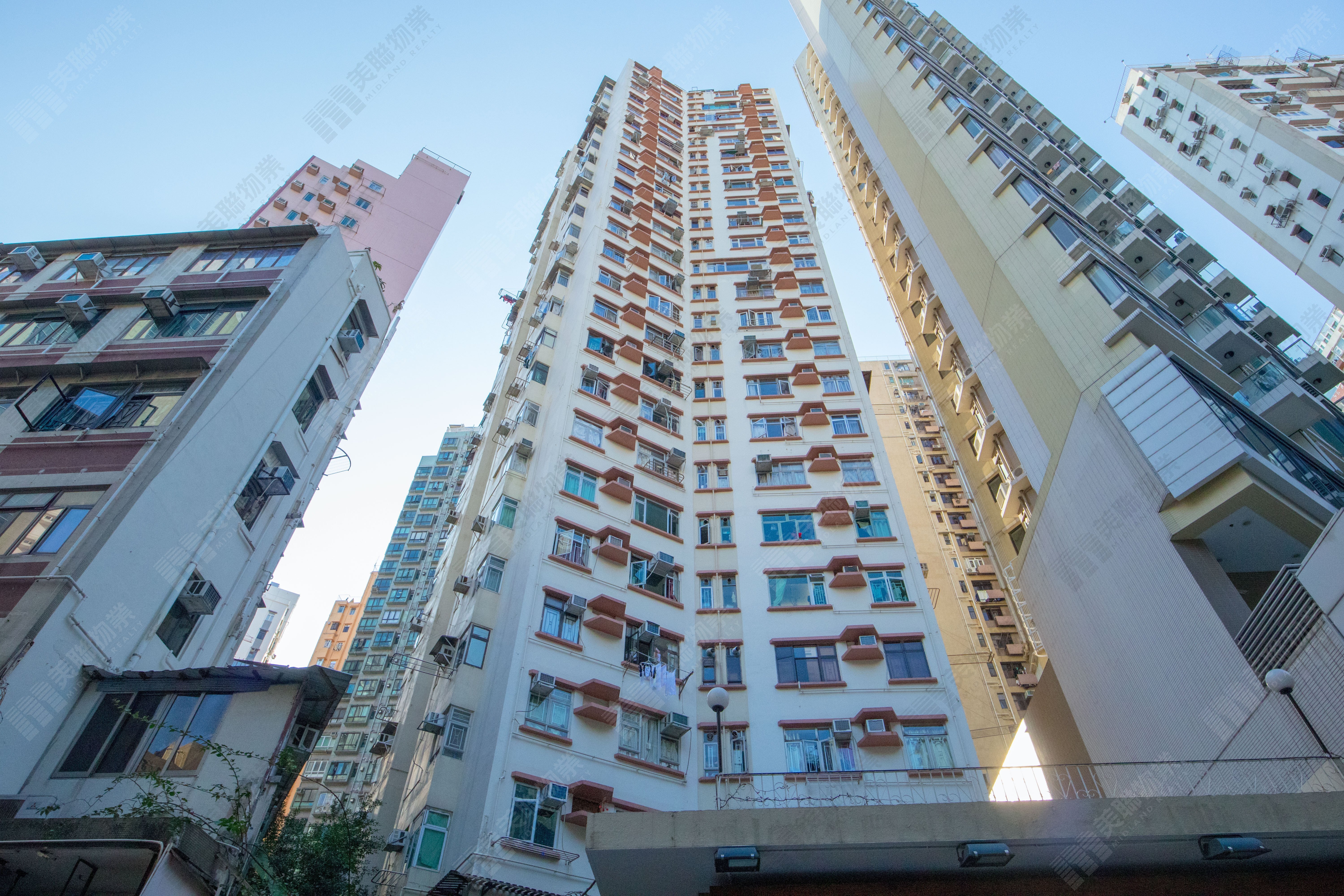 怡景大廈 Yee King Building | 屋苑專頁 | 極罕筍盤推介 – 美聯物業