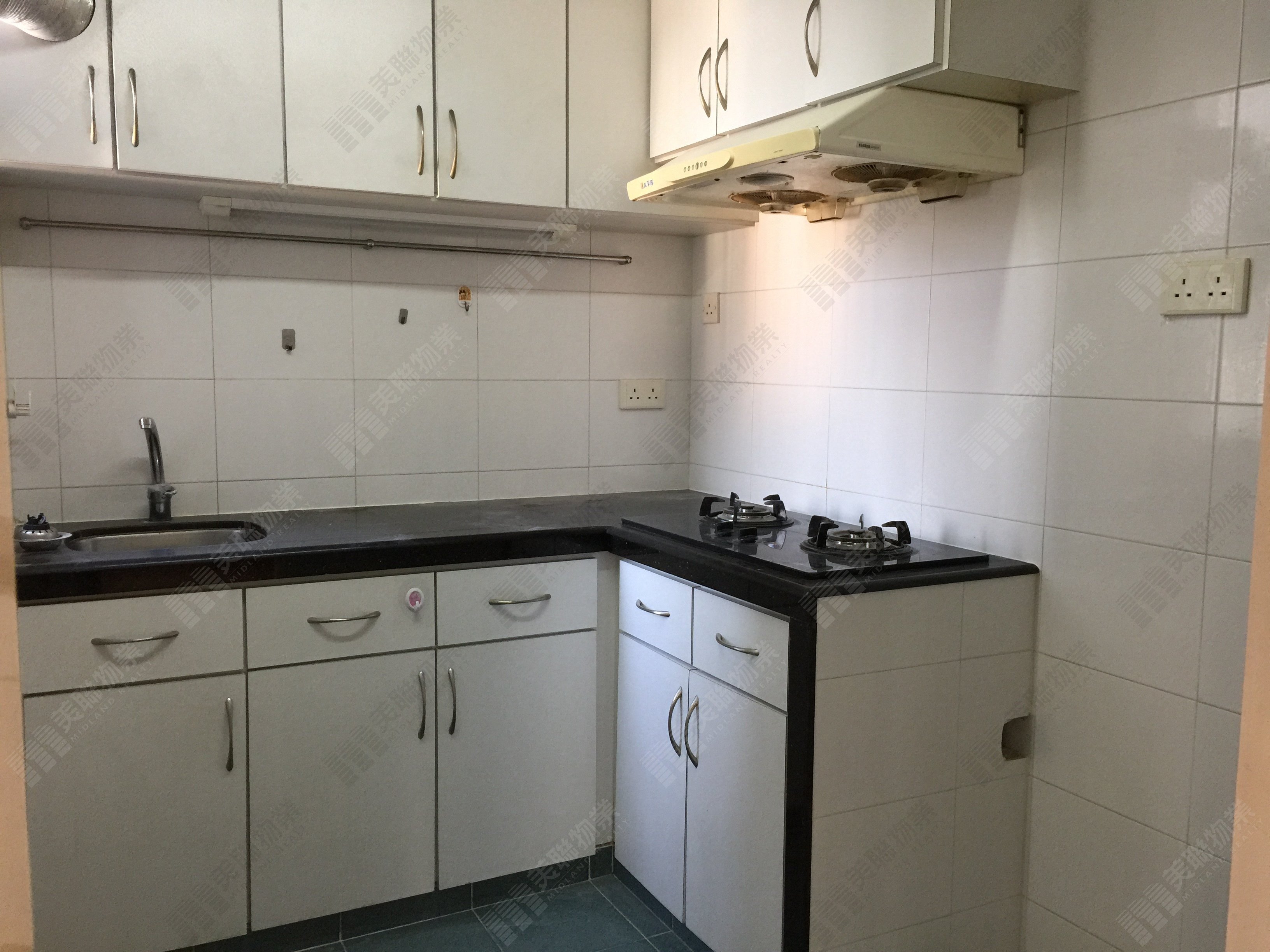 屯門市中心 - 翠林花園 C座 高層 8室 | 網上搵樓 | 美聯物業